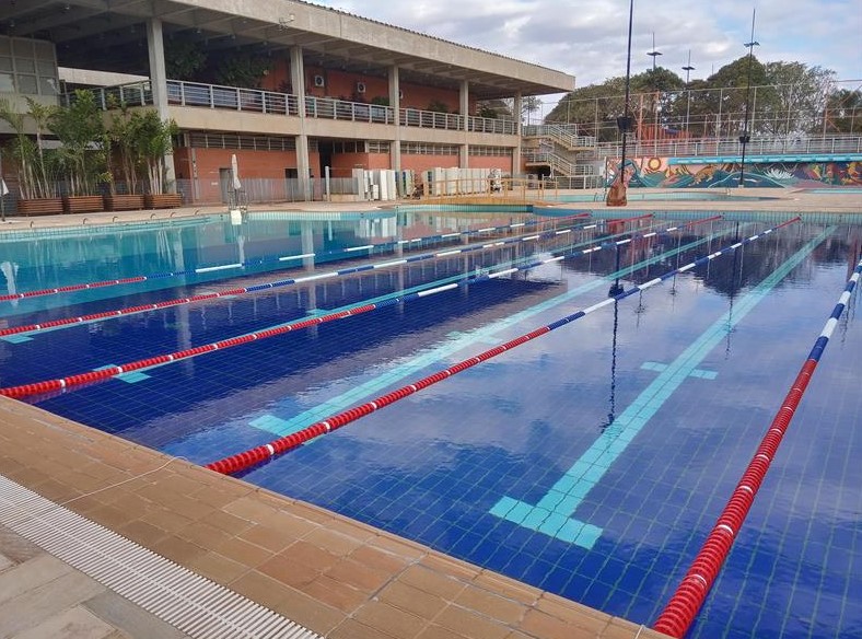 Natação: Desafio e Treinos Especiais - Sesc São Paulo : Sesc São Paulo